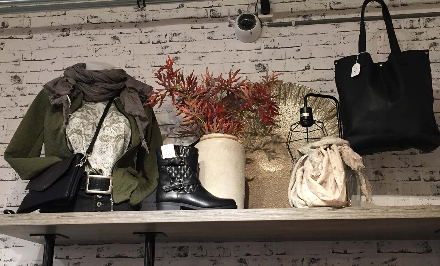 Naast Anne | Winkel Vaassen | Eigentijdse betaalbare dameskleding ...