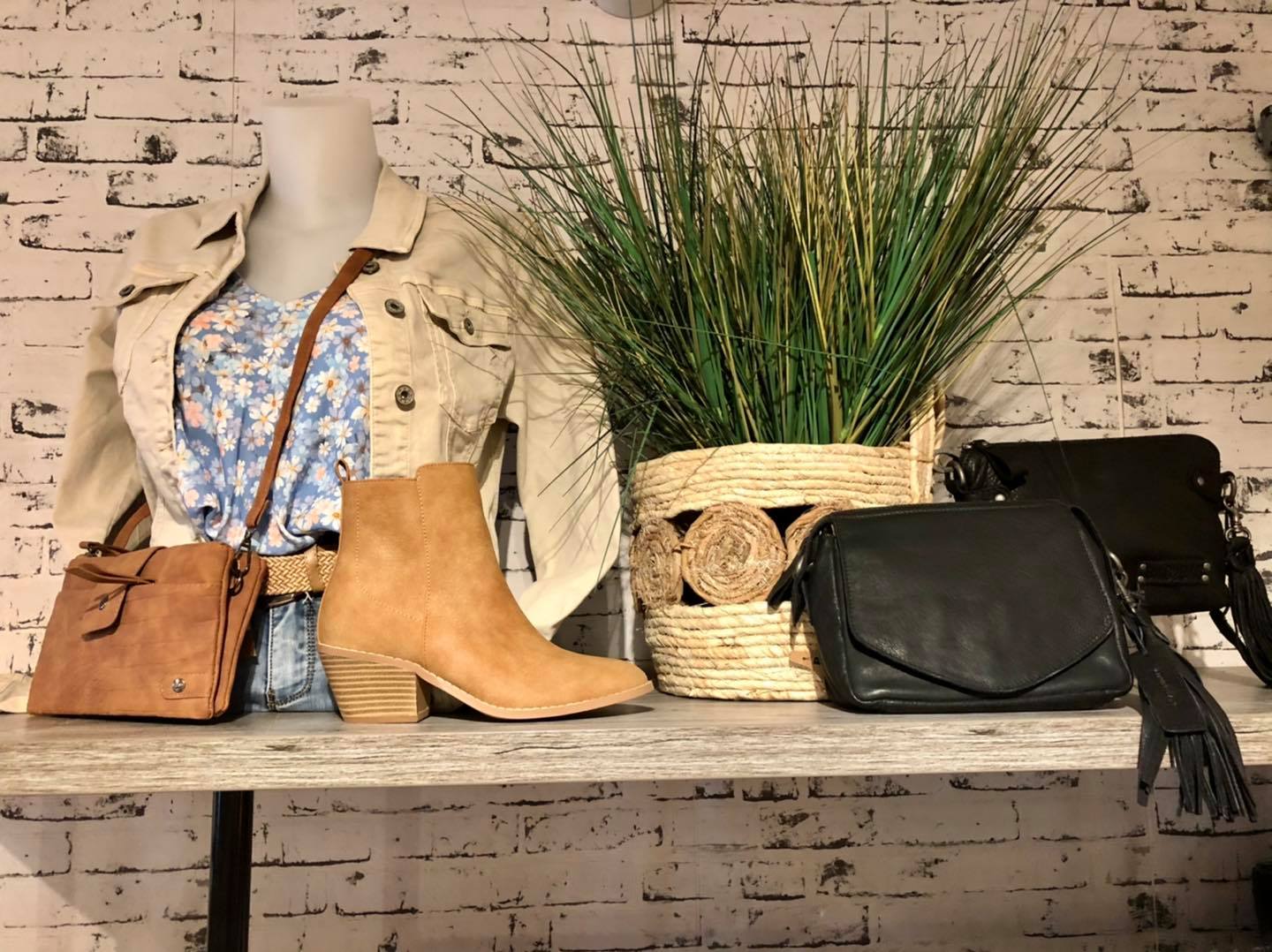 Naast Anne | Winkel Vaassen | Eigentijdse betaalbare dameskleding ...